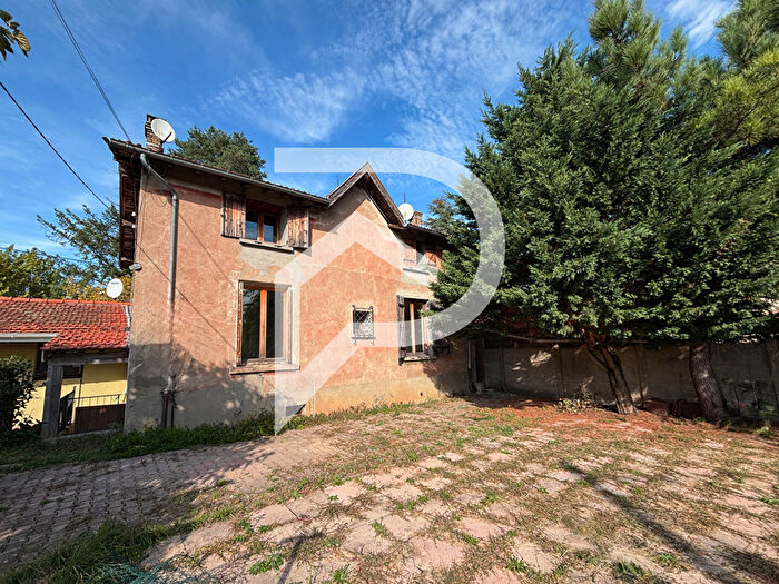 Maison à vendre - Reyrieux - 6 pièces - 4 chambres