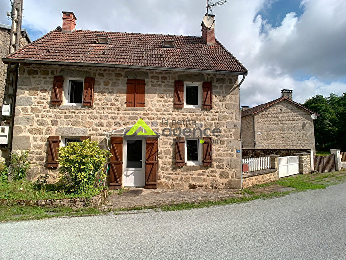 Maison à vendre - Néoux - 4 pièces - 3 chambres