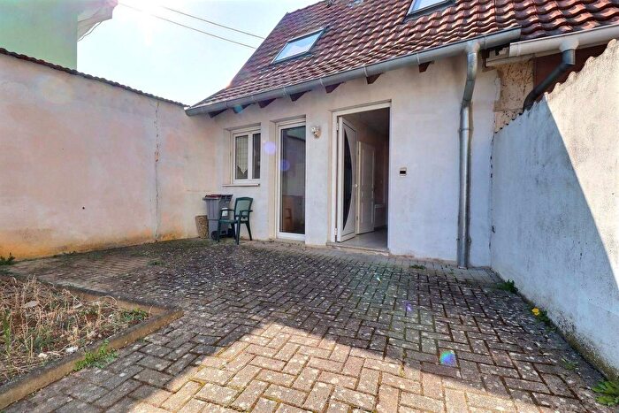 Maison à louer - Est, Erstein - 3 pièces - 2 chambres