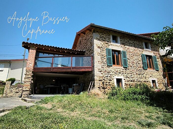 Saint-Romain-en-Jarez : Maison 4 pièces à louer