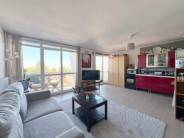 Plaisir, Ebisoires : Appartement 2 pièces à vendre