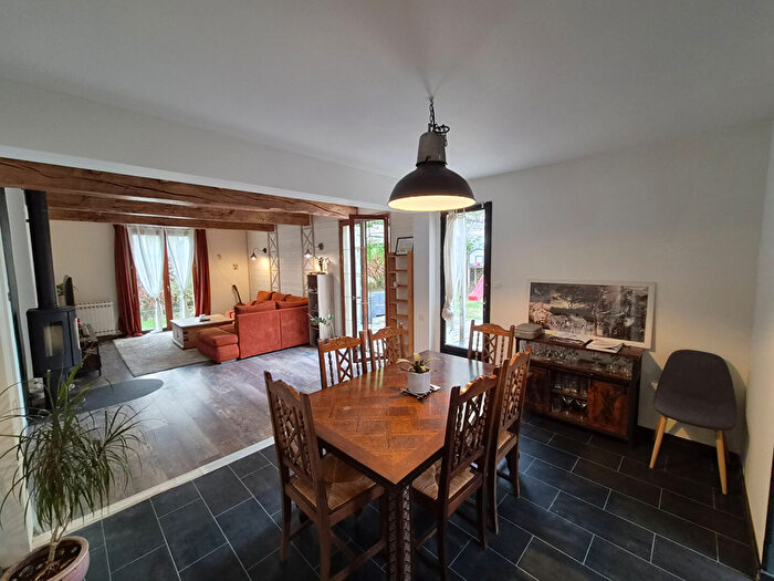 Maison 6 pièces à vendre - Saint-Étienne-du-Bois