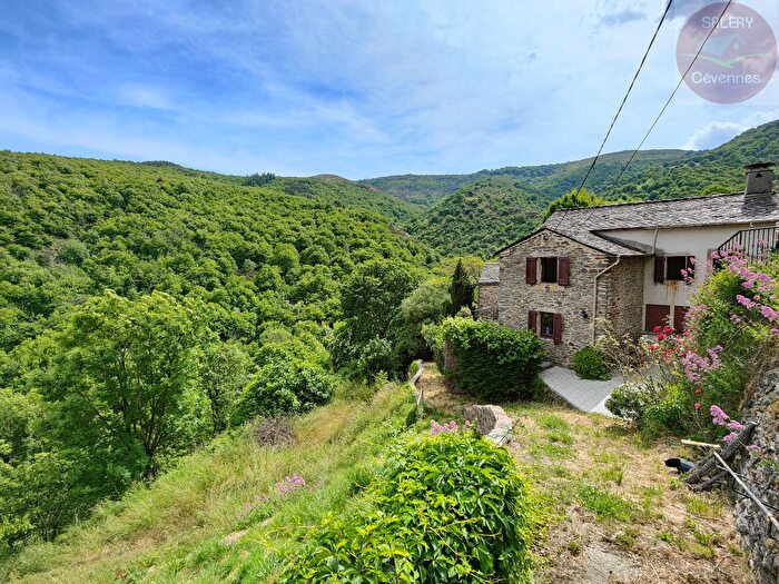 Maison à vendre - Le Pompidou - 7 pièces - 3 chambres