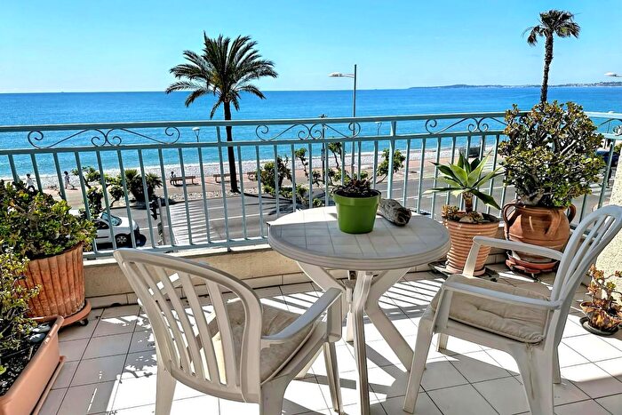 Appartement 2 pièces à vendre - Cagnes-sur-Mer, Le Cros de Cagnes, Les Vespins