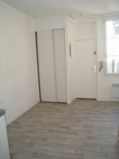 Appartement à louer - Orléans, Cathédrale, Jeanne dArc - 1 pièce