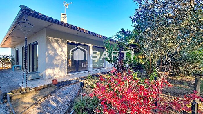 Maison à vendre - Villelongue-dels-Monts - 4 pièces - 2 chambres