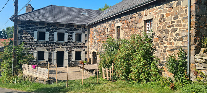 Maison à vendre - Les Vastres - 9 pièces - 6 chambres