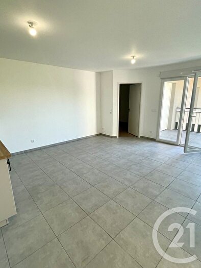 Appartement à louer - Lyaud - 3 pièces - 2 chambres