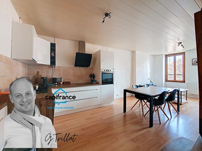 Appartement à vendre - Saint-Genix-sur-Guiers - 3 pièces - 1 chambre