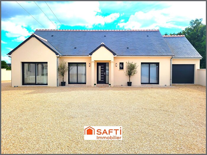 Maison à vendre - Descartes - 4 pièces - 3 chambres