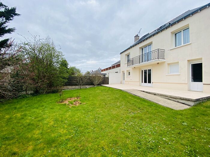 Maison à vendre - Tours, Saint-Symphorien - 8 pièces - 6 chambres