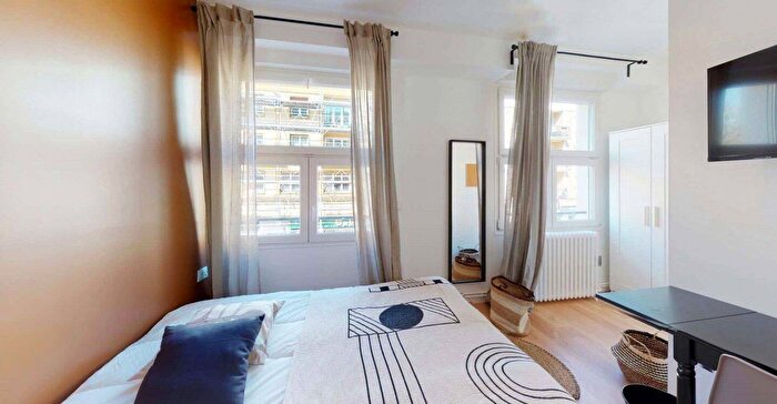 Appartement 1 pièce à Centre Ville-Rive Gauche, Rouen, à louer