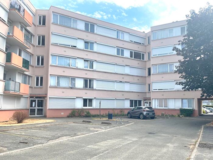 Les Mureaux, Centre-ville - Appartement 3 pièces à vendre