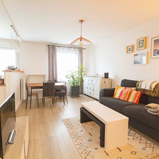 Montigny-le-Bretonneux : Appartement 2 pièces à louer