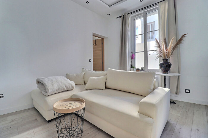 Appartement à vendre - Bois-Colombes, Jean Mermoz - 3 pièces - 2 chambres