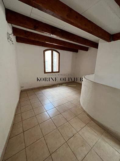Appartement 3 pièces à louer à Peyrolles-en-Provence