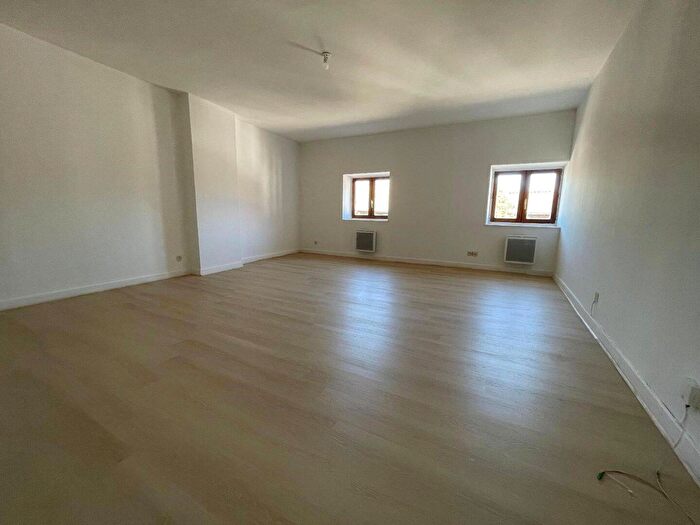 Crêches-sur-Saône - Appartement 1 pièce à louer