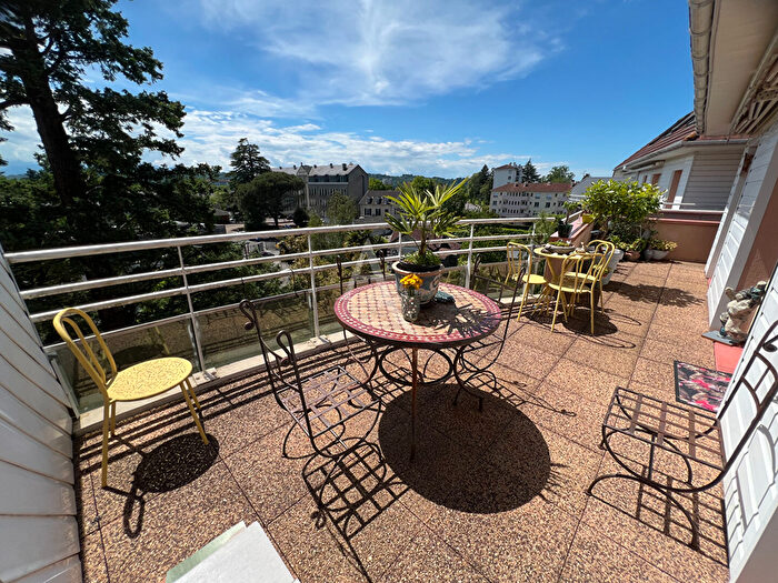 Billère, Château dEst, Lalanne : Appartement 5 pièces à vendre