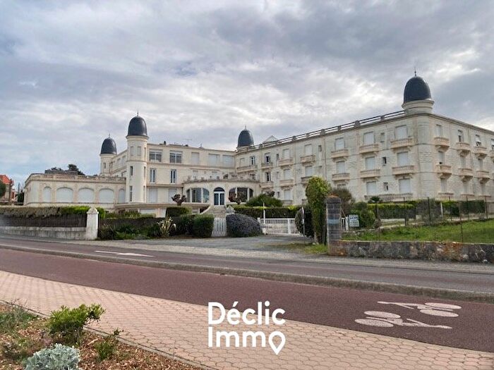 Appartement à vendre - Royan, Pontaillac - 2 pièces - 1 chambre