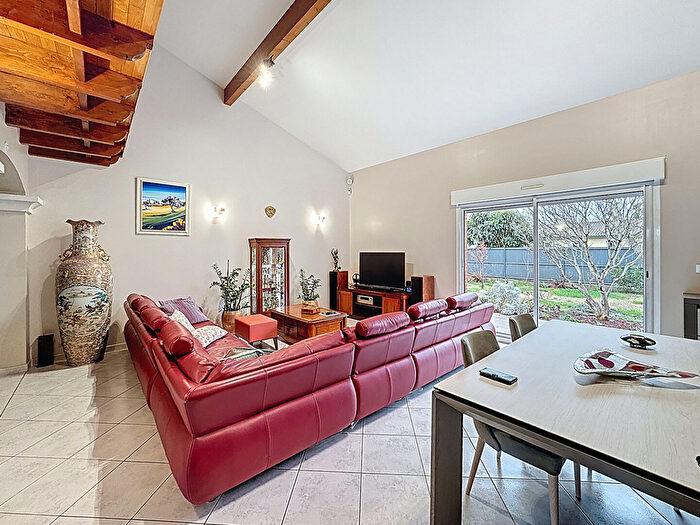 Maison à vendre - Roques - 8 pièces - 5 chambres