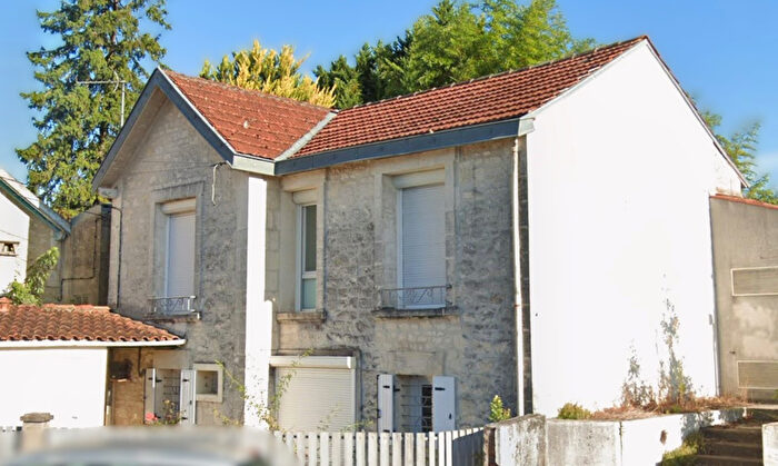 Maison à vendre - Saintes, La Gare, Sébastien de Brouard, La Fenêtre - 4 pièces - 2 chambres
