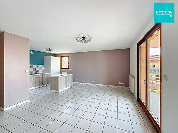 Appartement à vendre - Saint-Romain-le-Puy - 4 pièces - 3 chambres