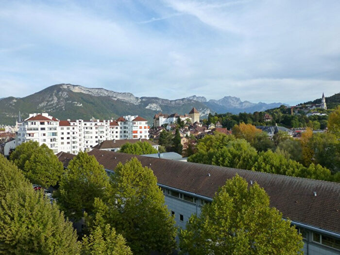 Annecy, Mandallaz, Prairie, Vovray - Appartement 4 pièces à louer