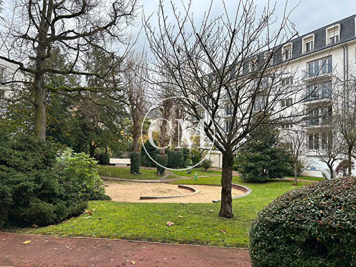 Appartement à louer - Versailles, Montreuil - 3 pièces - 2 chambres