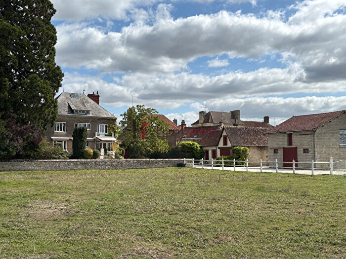 Maison à vendre - Saint-Julien-sur-Sarthe - 8 pièces - 6 chambres