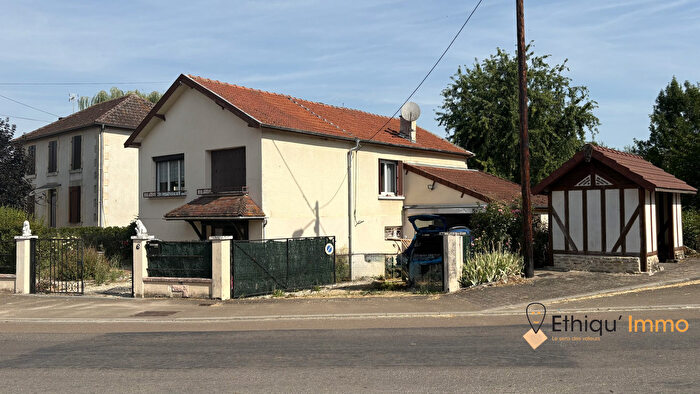 Sommevoire : Maison 3 pièces à vendre