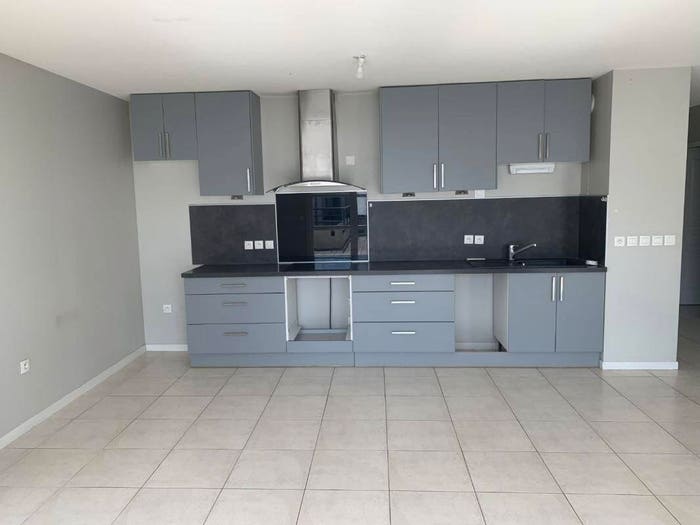 Appartement 4 pièces à Croix de Leysotte-Chanteloiseau-Saint Bris, Villenave-d'Ornon, à louer
