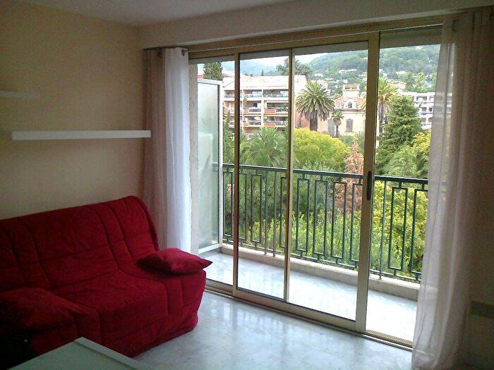 Appartement 1 pièce à louer à Plan de Noves, Vence