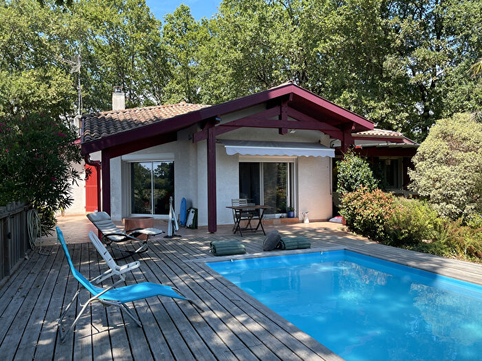 Maison 5 pièces à Poyartin, à vendre