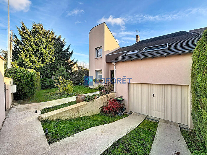 Maison à vendre - Savigny-sur-Orge, Plateau - 7 pièces - 4 chambres