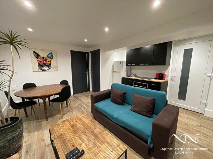 Appartement à vendre - Orléans - 2 pièces - 1 chambre