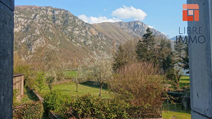 Maison à vendre - Bielle - 10 pièces - 8 chambres