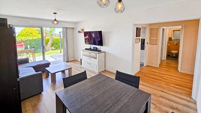 Nice, Saint-Antoine : Appartement 3 pièces à louer