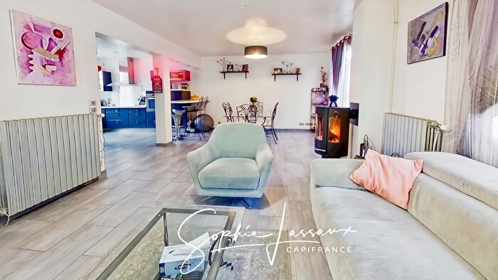 Maison à vendre - Hédouville - 4 pièces - 3 chambres