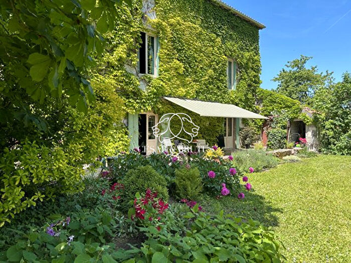 Maison à vendre - Igé - 7 pièces - 3 chambres