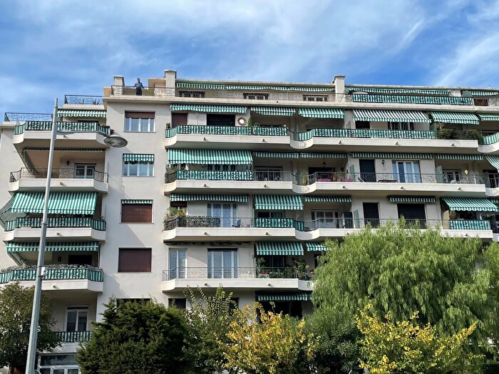 Appartement à vendre - Nice, Valrose - 4 pièces - 2 chambres