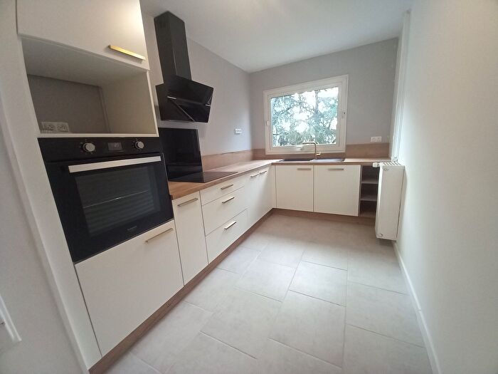 Appartement à louer - Tours, Lac - 4 pièces - 3 chambres