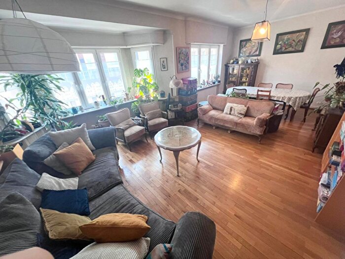 Appartement à vendre - Sarreguemines, Centre-ville - 6 pièces