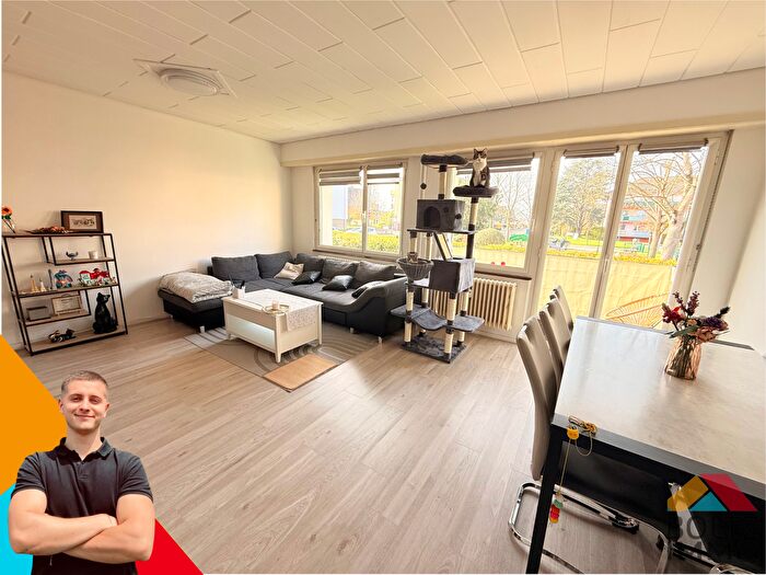 Appartement à vendre - Erstein - 3 pièces - 2 chambres