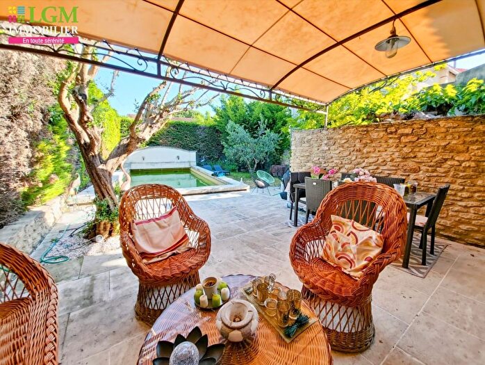 Maison à vendre - Cavaillon, Centre-ville - 4 pièces - 3 chambres