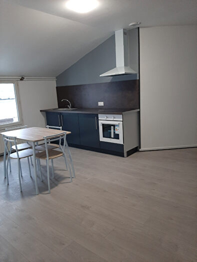 Appartement 2 pièces à Saint-Quentin, Vermandois, à louer