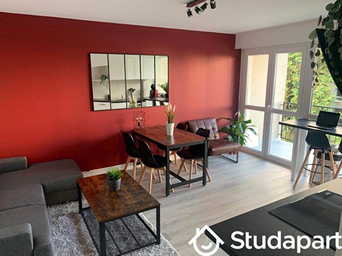Appartement à louer - Parc Aux Lievres, Évry-Courcouronnes - 1 pièce - 1 chambre