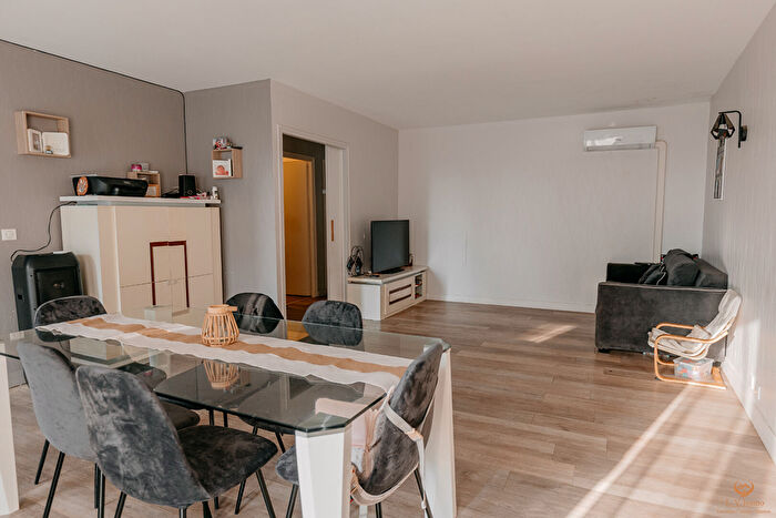 Maison à vendre - Nézignan-lévêque - 5 pièces - 3 chambres