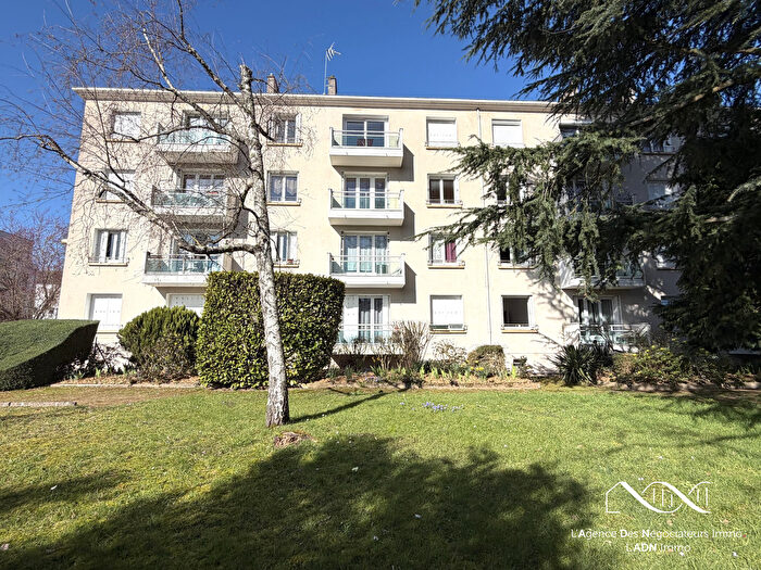 Appartement à vendre - Saint-Jean-de-Braye - 3 pièces - 2 chambres