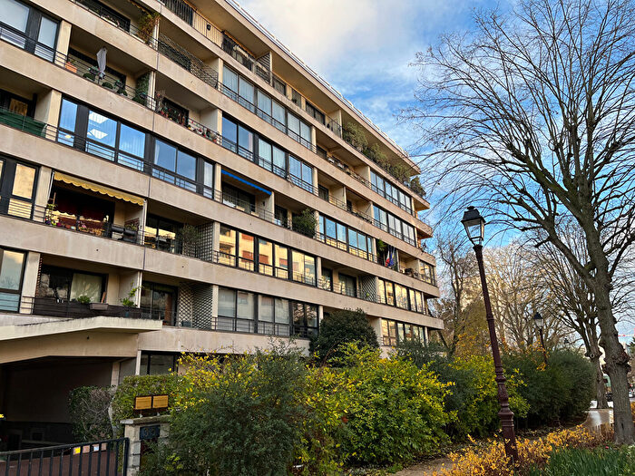 Saint-Cloud, Fouilleuse, Val d'Or : Appartement 5 pièces à vendre