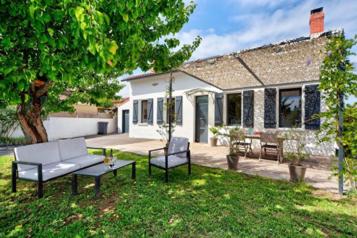 Maison à vendre - Aucamville - 4 pièces - 3 chambres